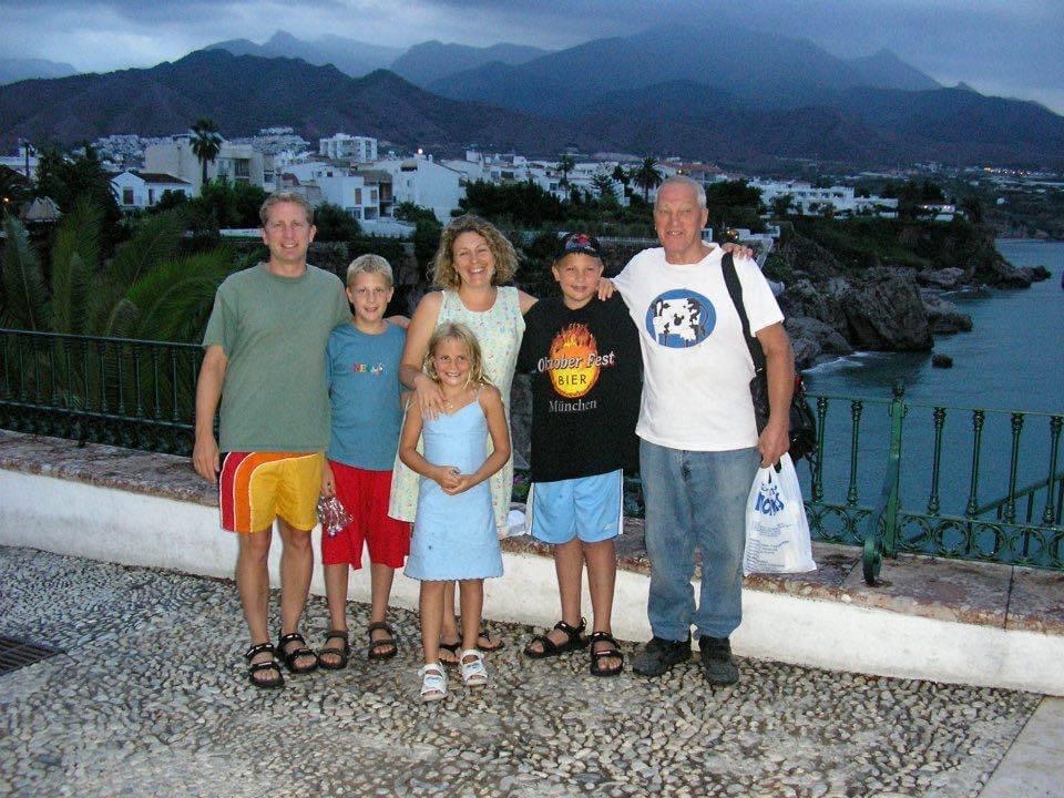 A Tribute To Mom- Lizzie's Story